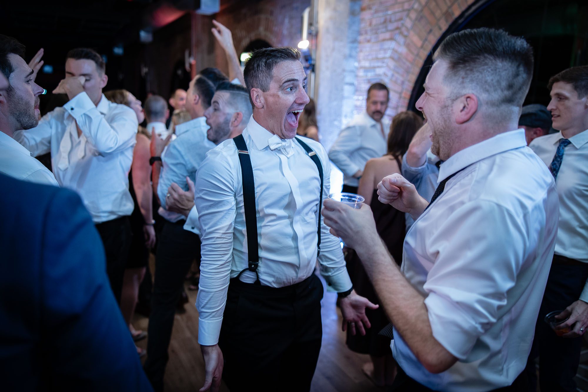 Canon R6 MkII Review for wedding Photography