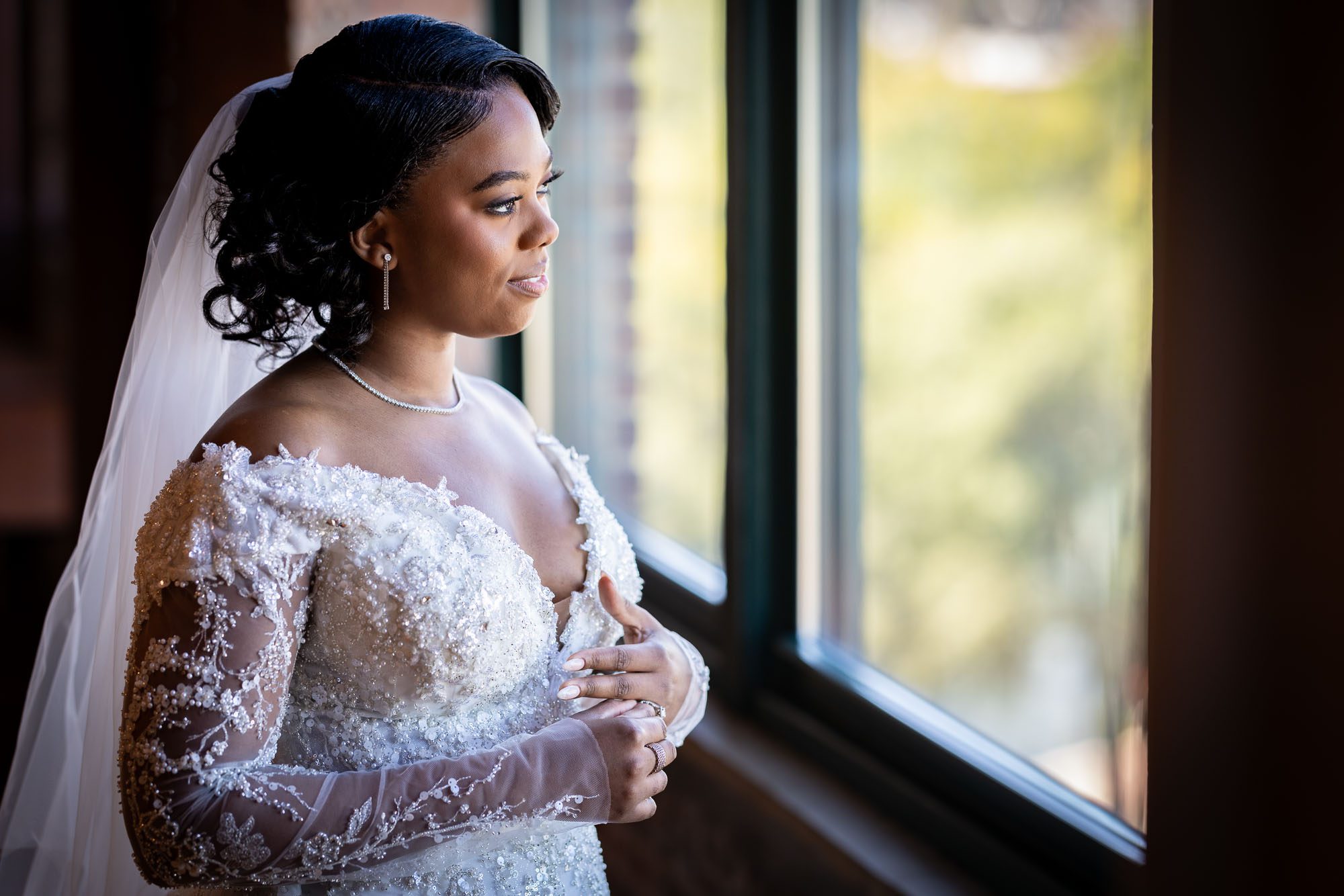 Skyline Loft Wedding at Bridgeport Art Centre Chicago - Shane Lawrence ...